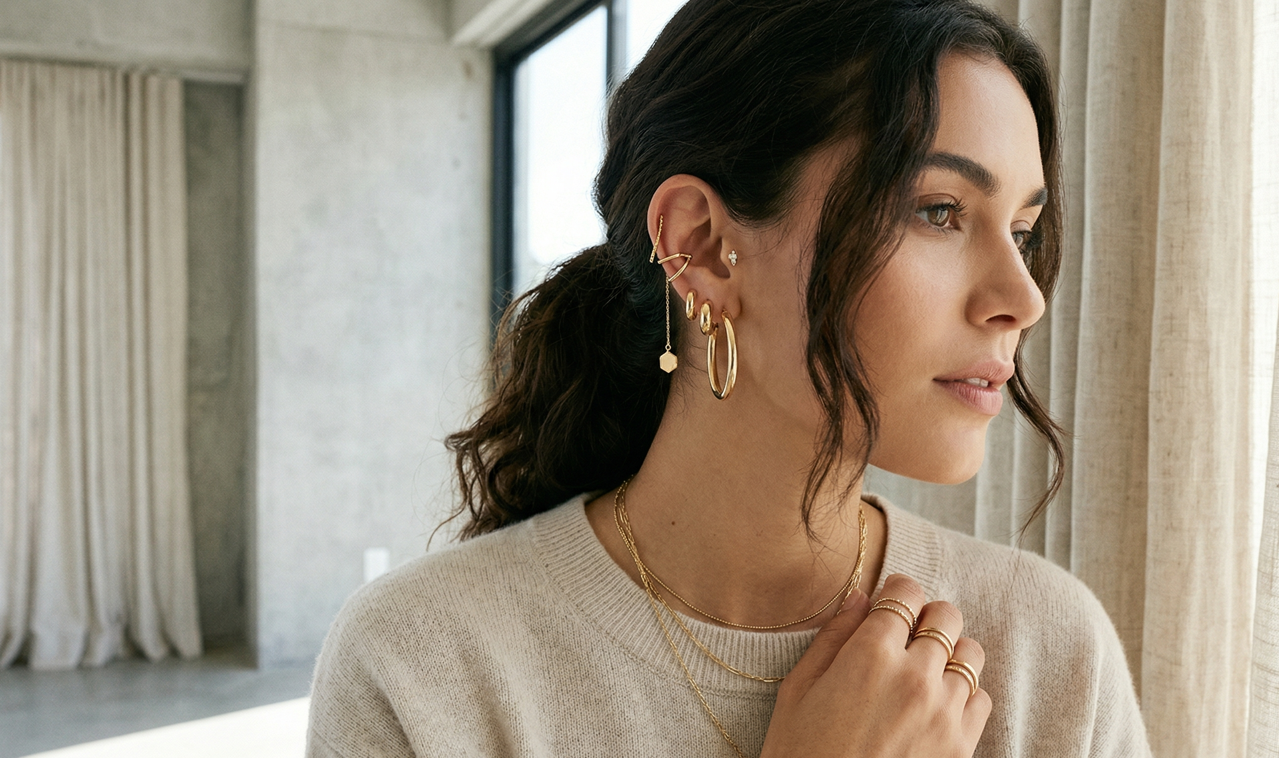 The Ultimate Guide to Gold Earring Styles: From Timeless Hoops to Mode ...
